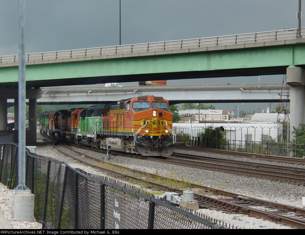 BNSF 5376